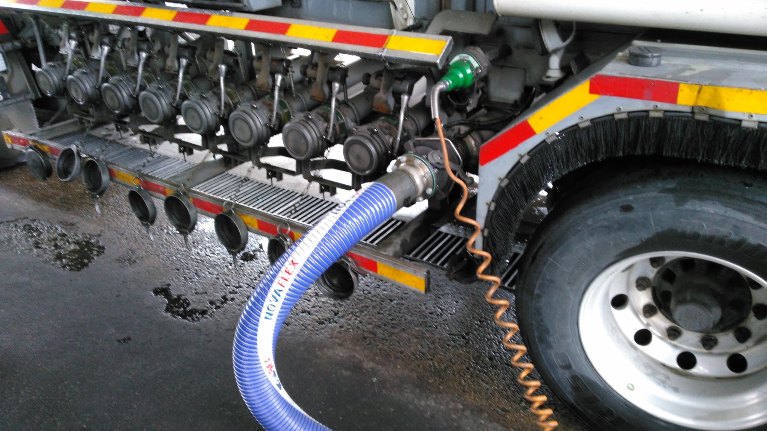 DKI Leads the Way with the World’s First Gas-Tight Vapour Hose
